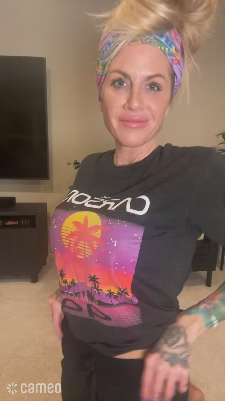 Carolyn Wiger for Shannon | Cameo