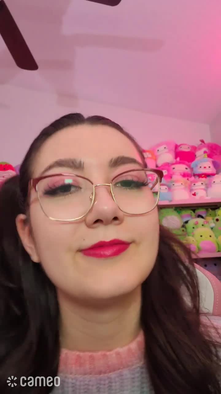 Cameo by froggycrossing | Cameo