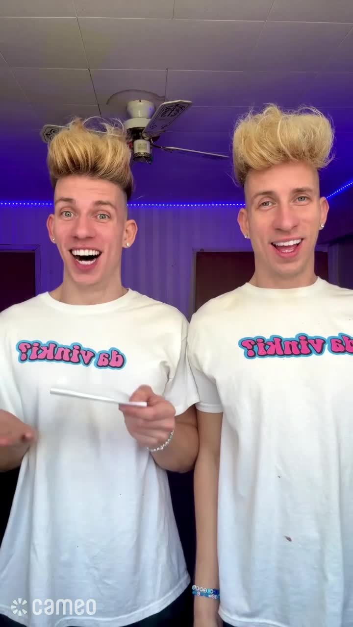 Voros Twins for Arly | Cameo