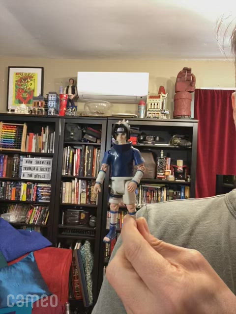 Yuri Lowenthal for Larry | Cameo