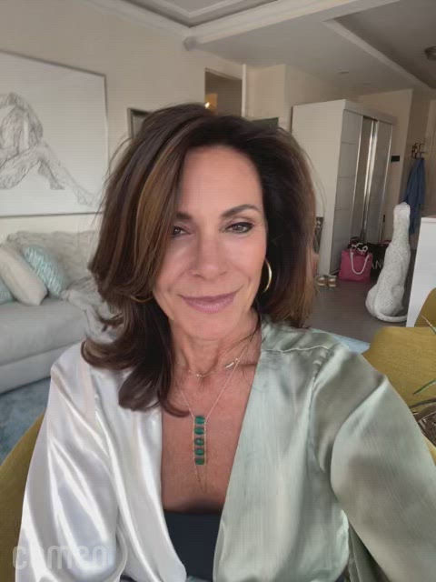 LuAnn de Lesseps for Stephanie | Cameo