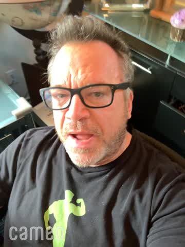 Tom Arnold for Russell Hammond | Cameo