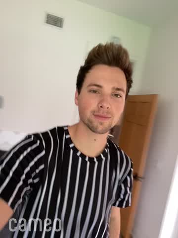 Noah Schnacky for Tia | Cameo