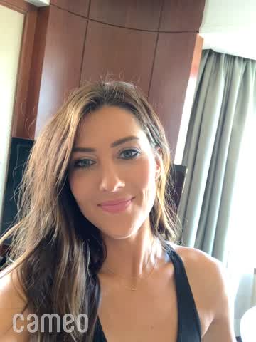 Becca Kufrin for Stacey | Cameo